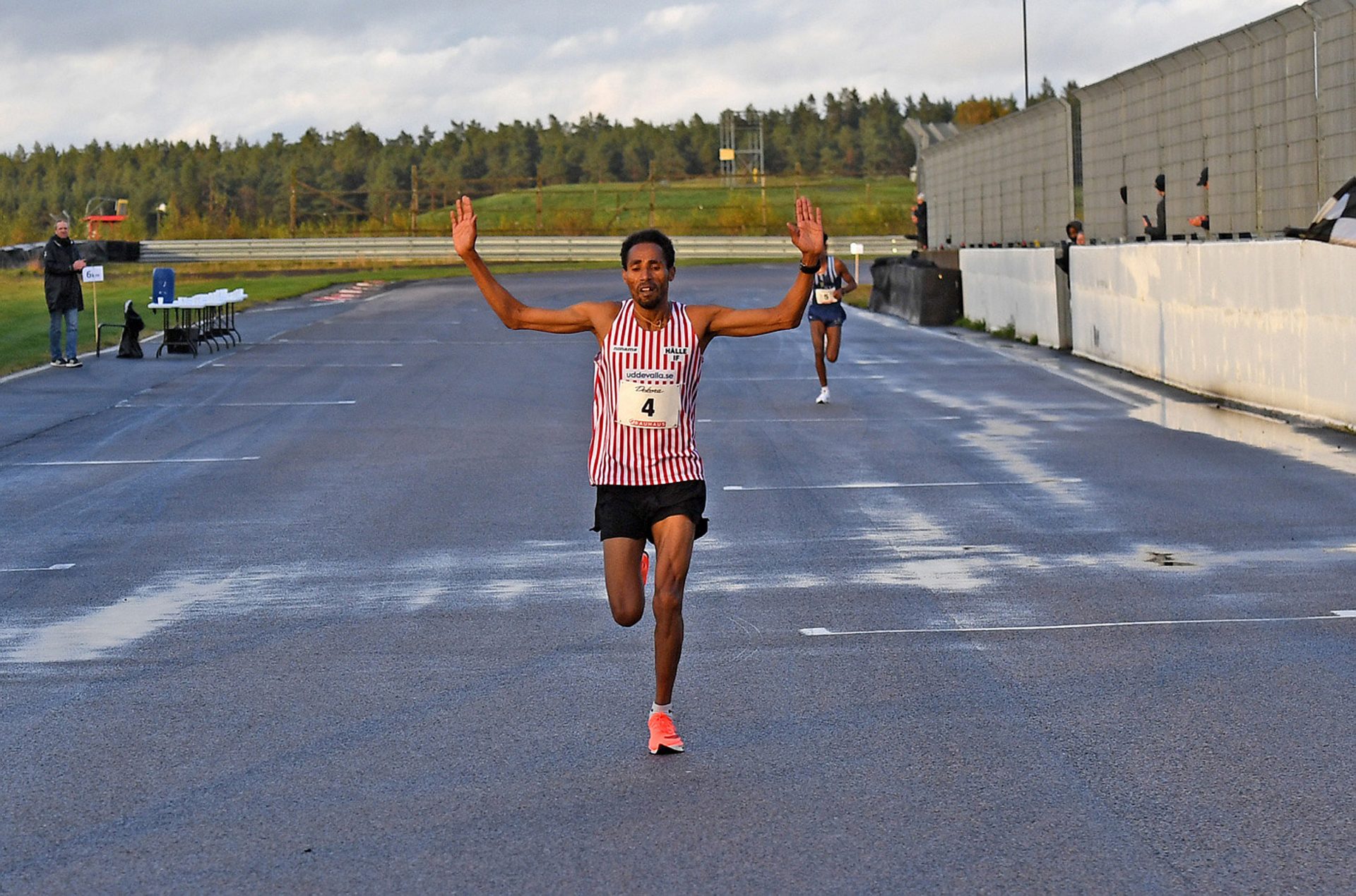 Världstid av Tsegay - hinner han bli svensk medborgare innan OS ...